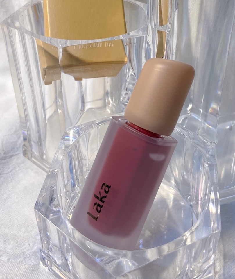 라카(LAKA) 프루티 글램 틴트 [106 쥬이시] 파워리뷰 by - 언니의파우치
