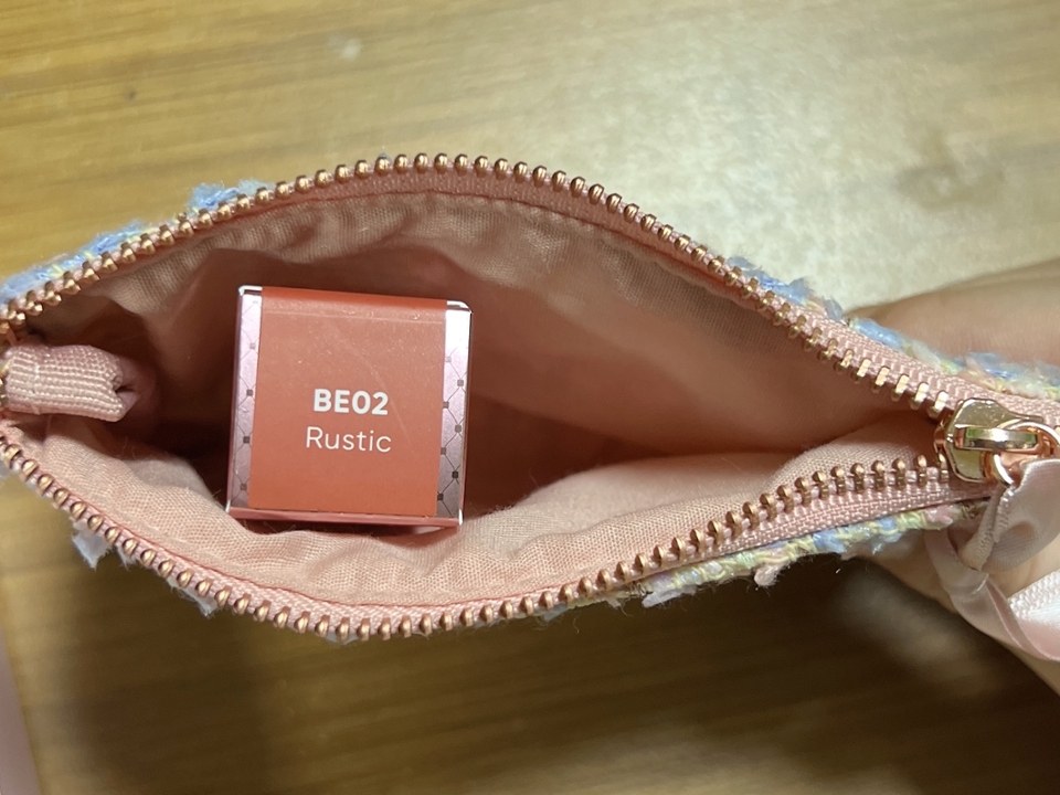 바닐라코 벨벳 블러드 베일 립스틱 [BE02 러스틱] 파워리뷰 by 문봉 - 언니의파우치