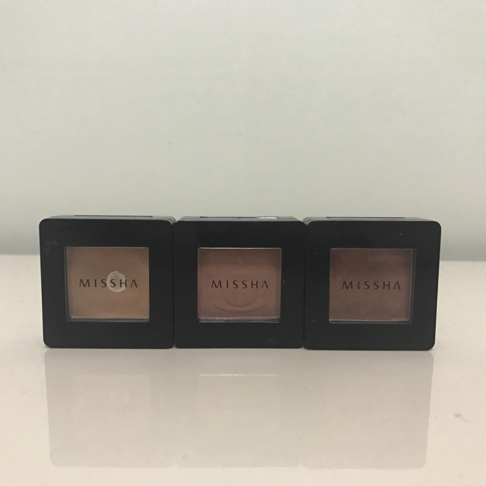 미샤 모던 섀도우 매트 [MPK06 로지라떼] 파워리뷰 by 그르므 - 언니의파우치