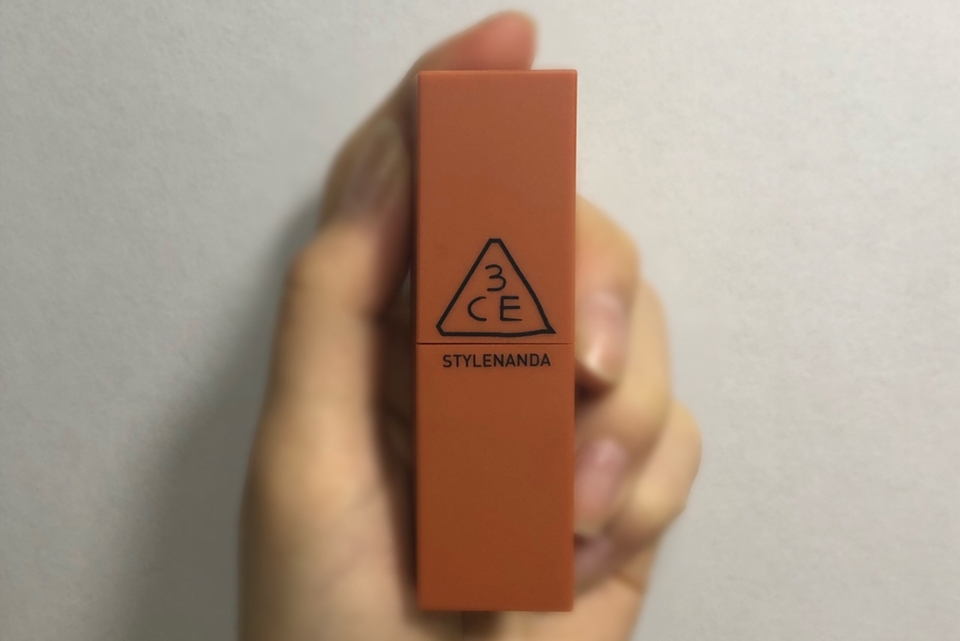 쓰리컨셉아이즈(3CE) 무드레시피 매트 립컬러 [#220 HIT ME UP] 파워리뷰 by 문봉 - 언니의파우치