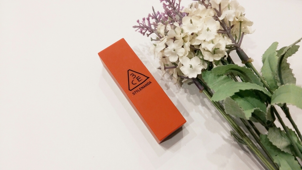 쓰리컨셉아이즈(3CE) 무드레시피 매트 립컬러 [#220 HIT ME UP] 파워리뷰 by - 언니의파우치