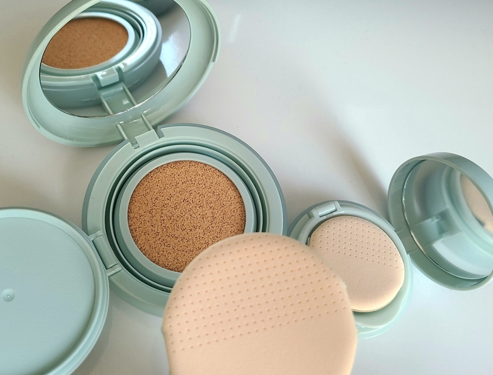 이니스프리 노세범 파우더 쿠션 21n 바닐라 파워리뷰 By 플리히 언니의파우치